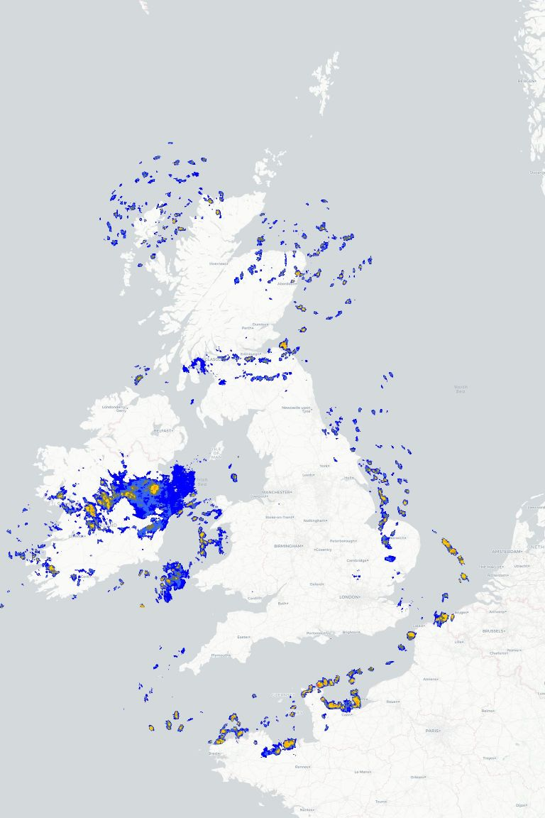 Metcheck.com - UK Latest Zoomable Thunderstorm - Updated every 15 Minutes.